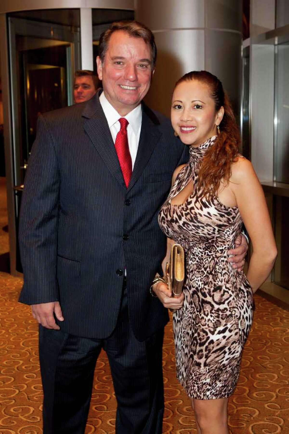 Spec's Virtuoso dinner benefited Houston Symphony