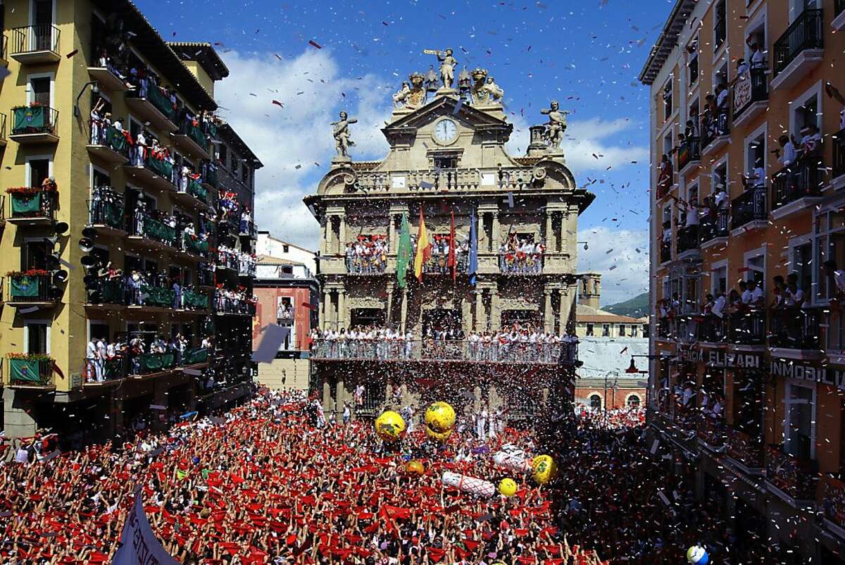 Spain's Festival of San Fermin begins
