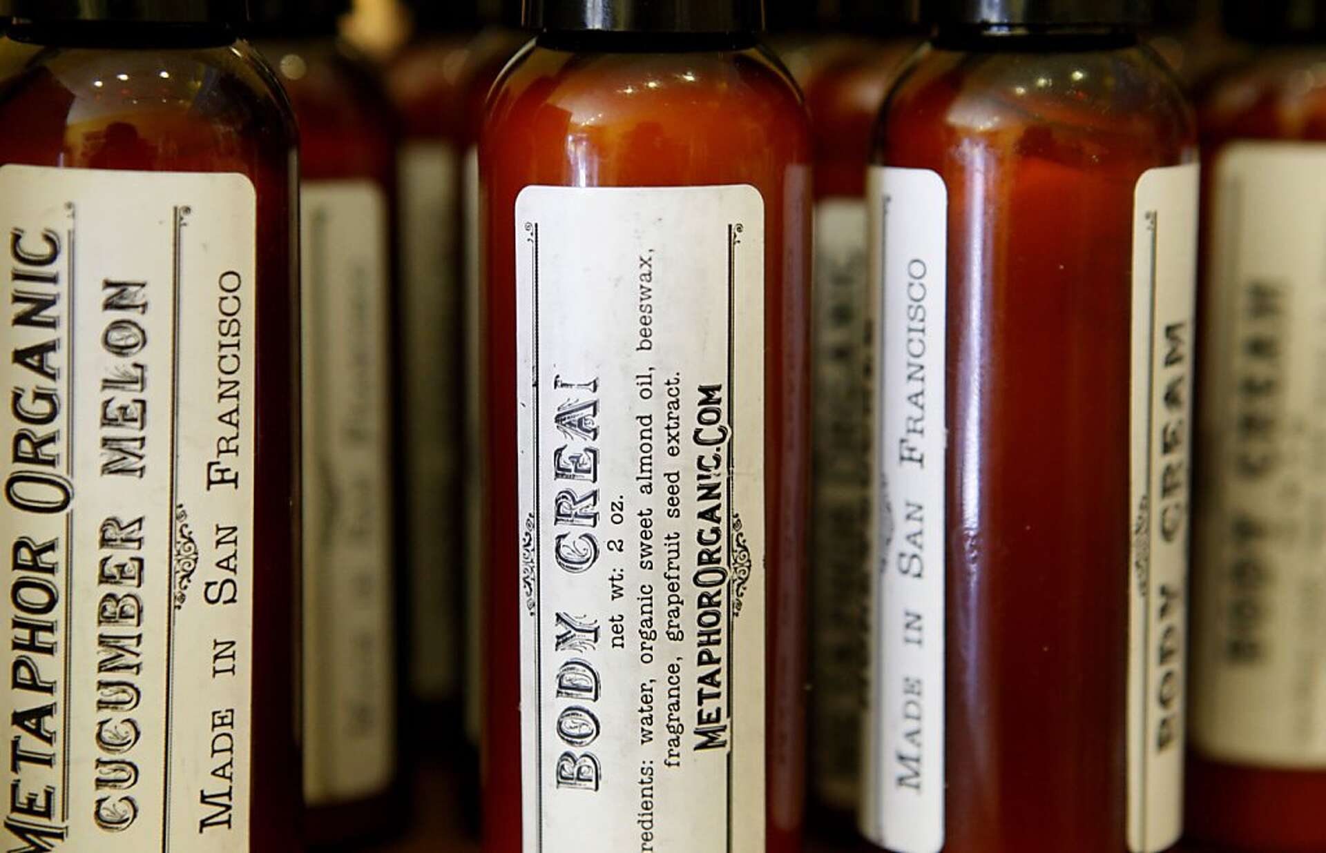 Urban apiary store back in bees-ness
