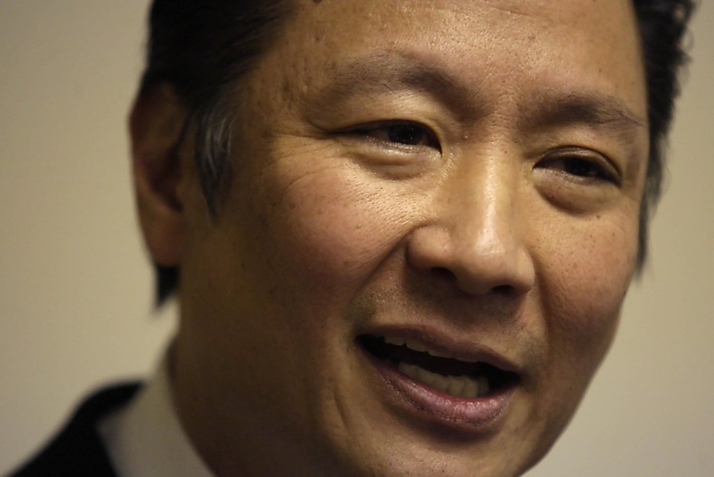 Adachi's petition push for pension overhaul