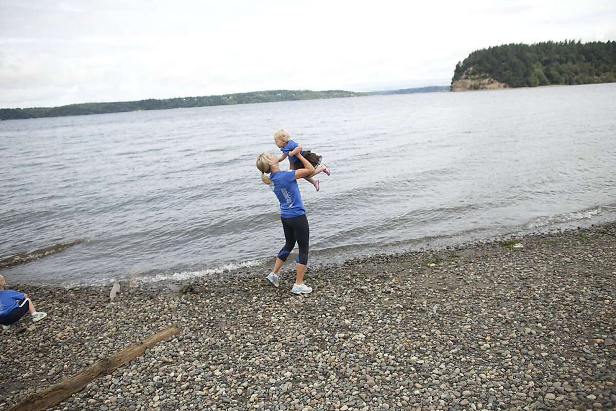 War widow Lisa Hallett runs to honor husband