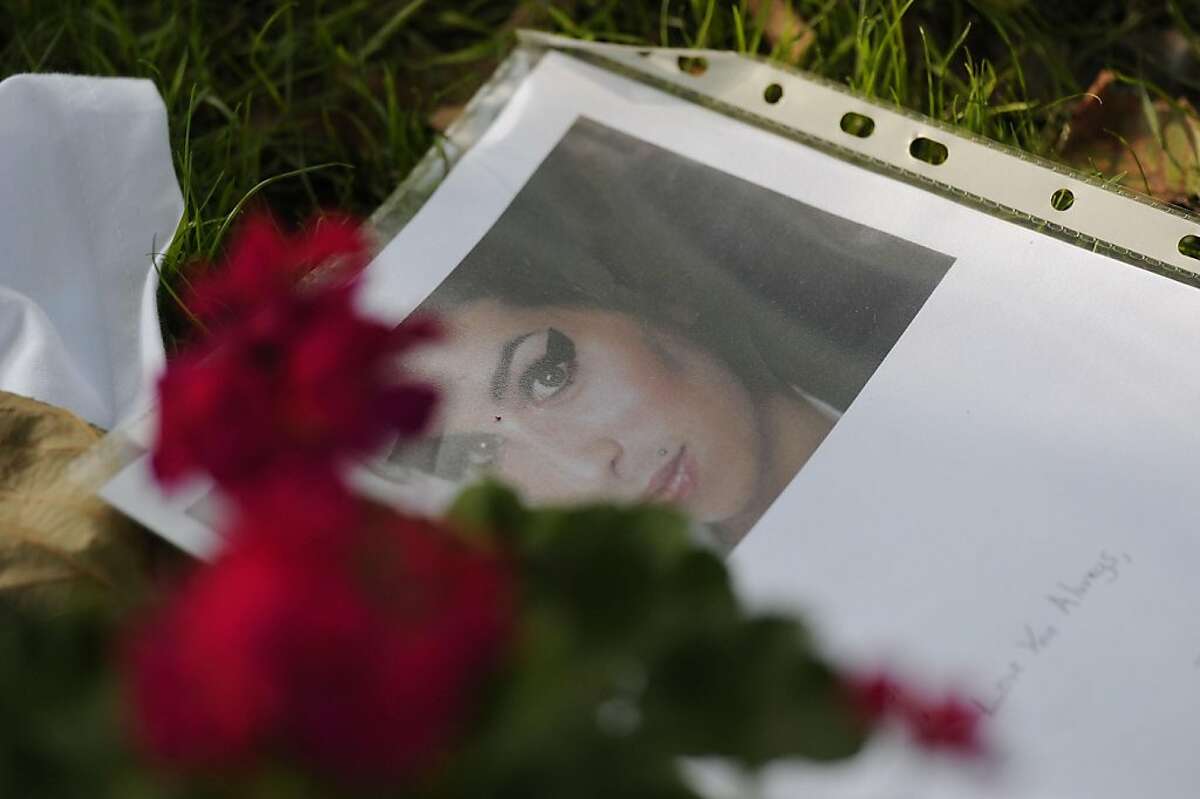 Amy Winehouse's death 'a matter of time,' mom says