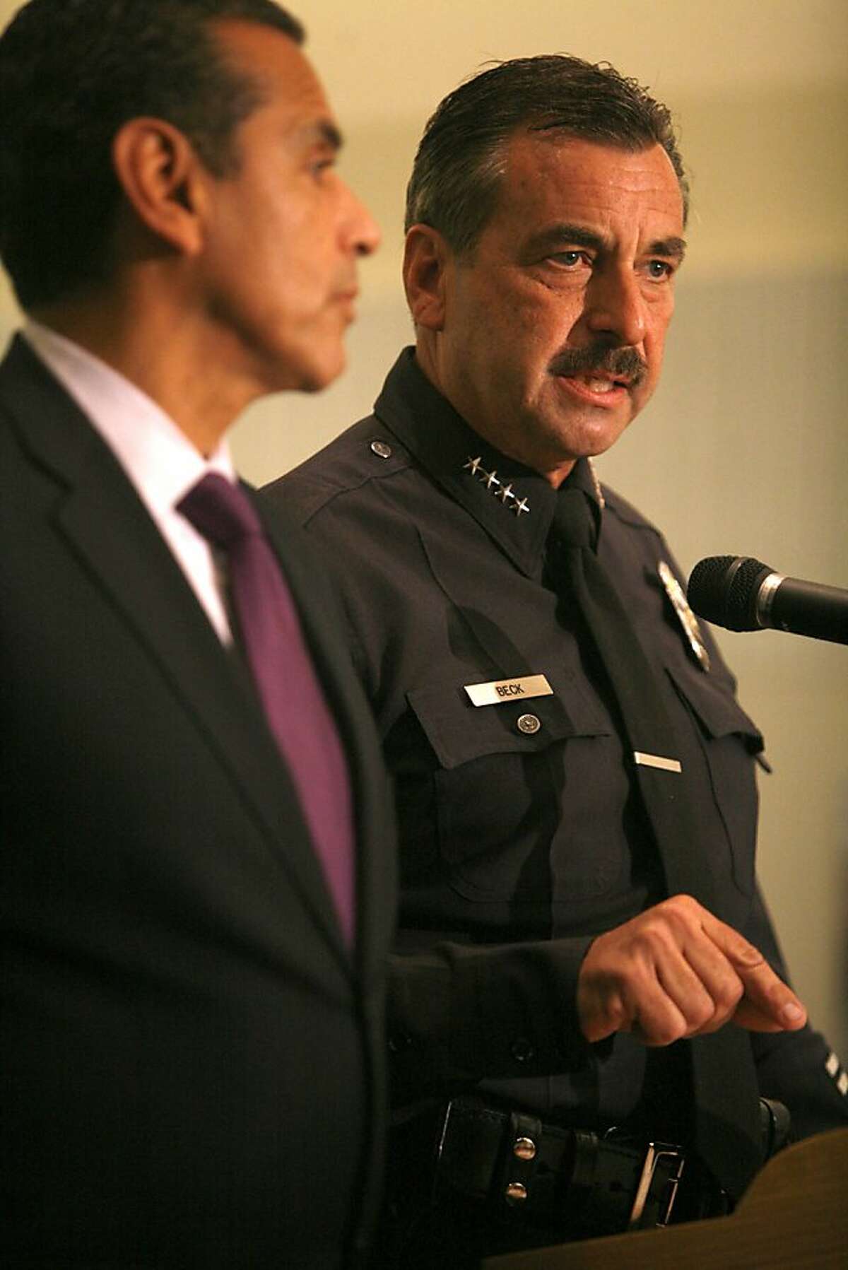 Suspects charged in attacks on Bryan Stow, SF fans