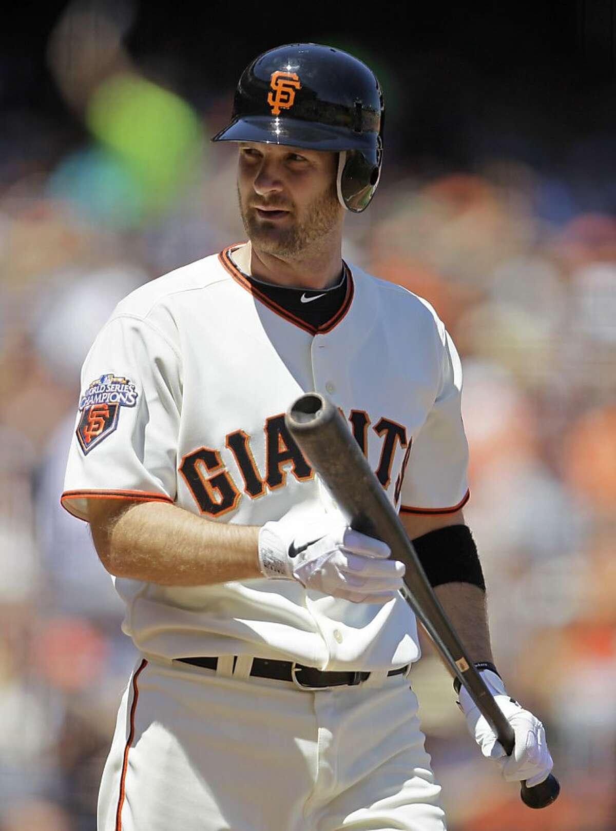 Lincecum loses matchup of aces as L.A. wins 1-0