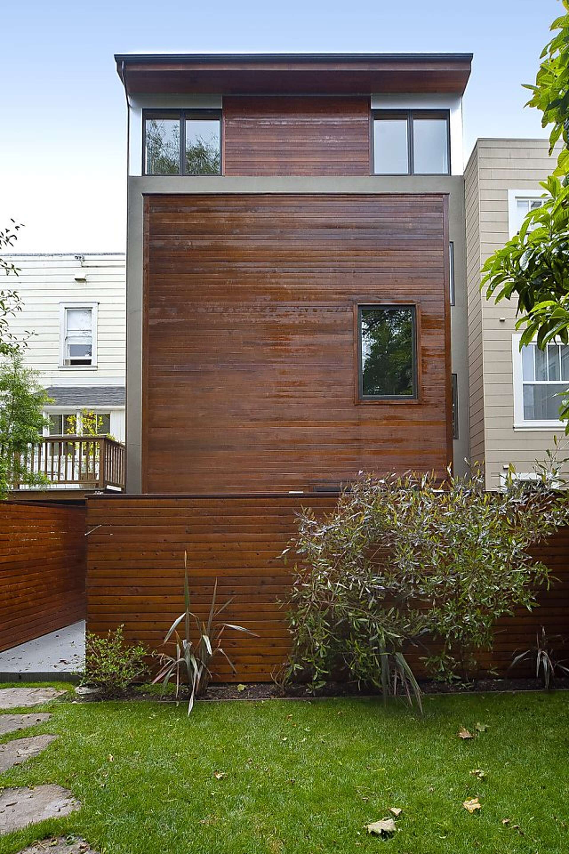 Renovated two-story condo in S.F.'s Lake district