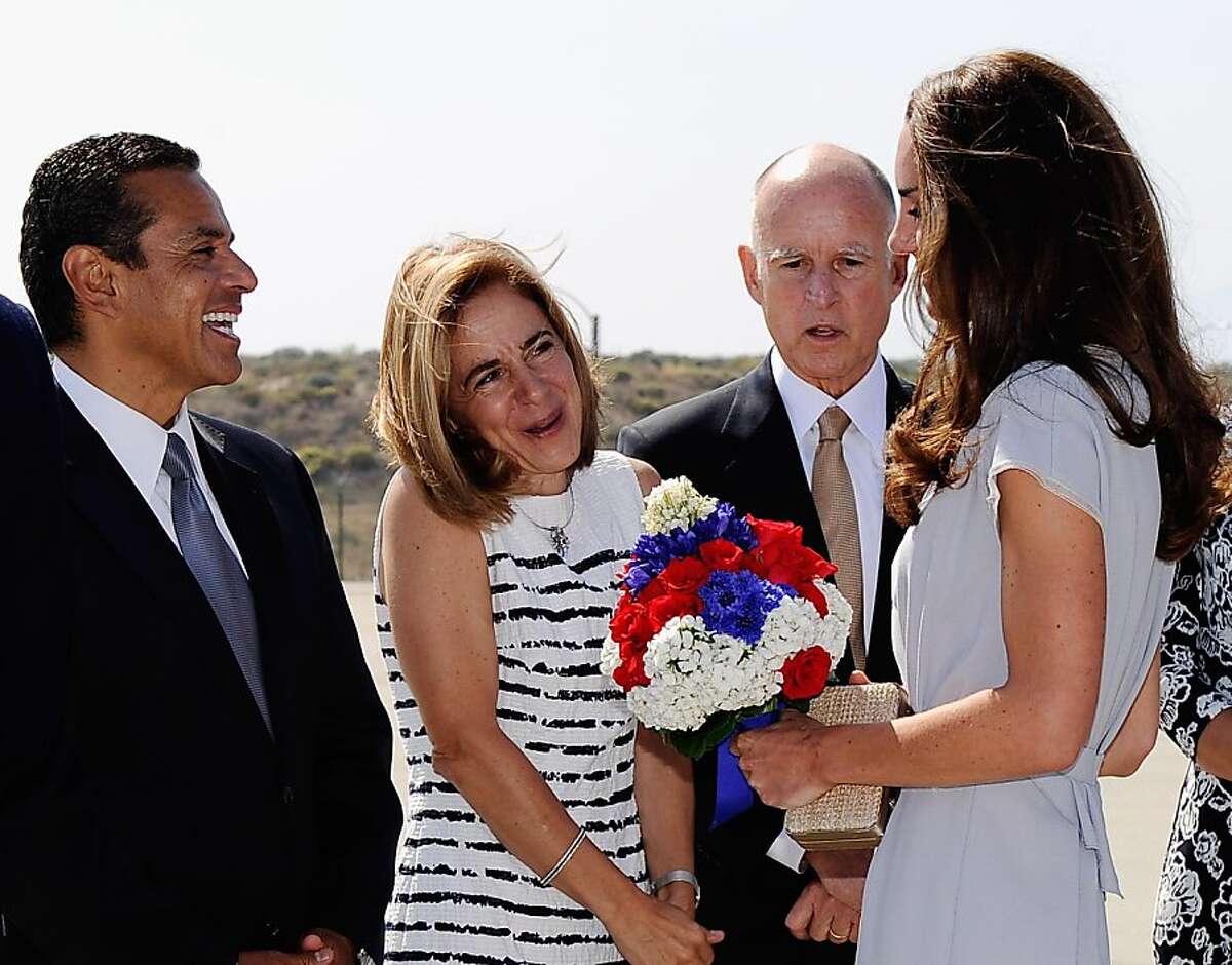Gov. Brown takes break for royal tour