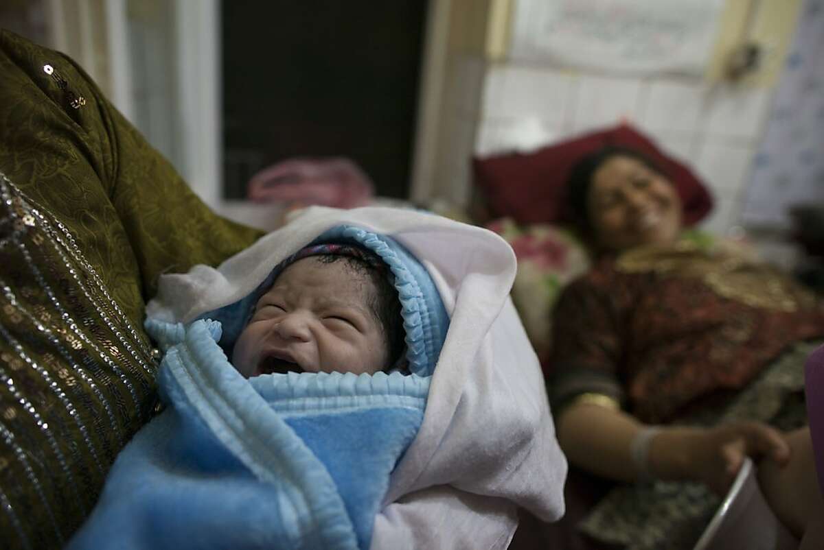 Afghanistan is a dangerous country to give birth
