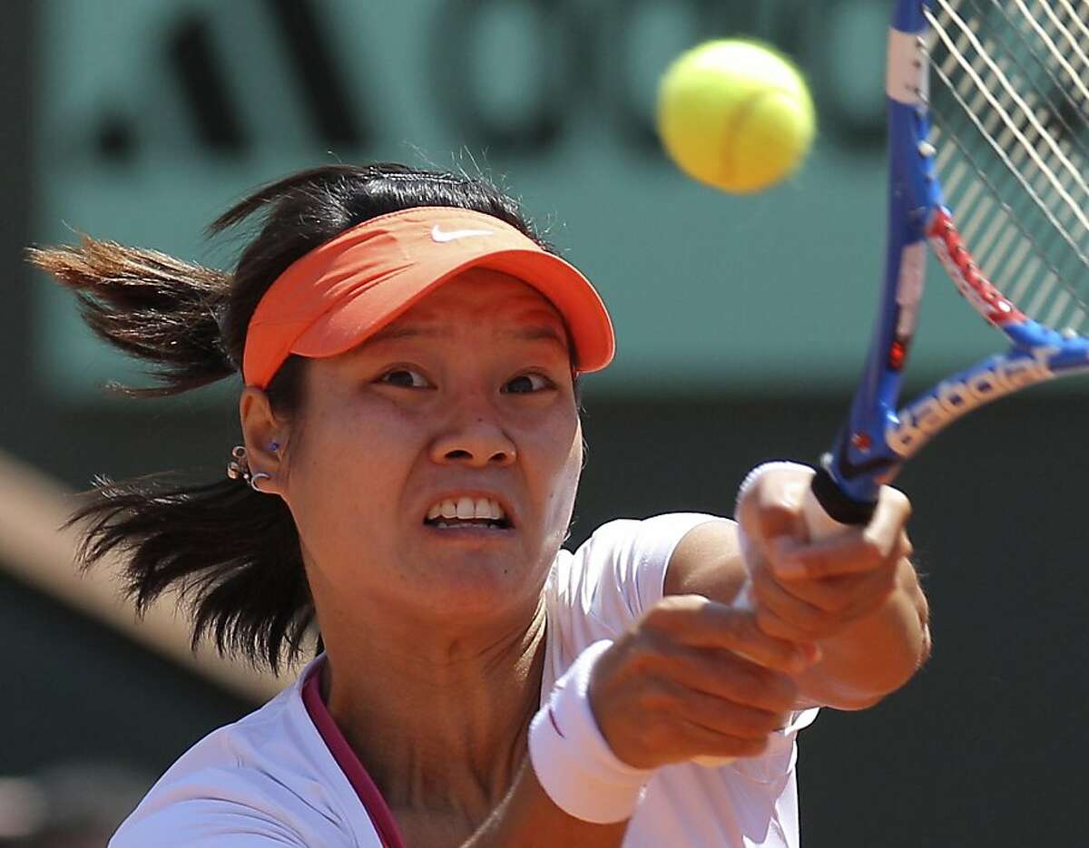 Li Na, Francesca Schiavone make French Open final