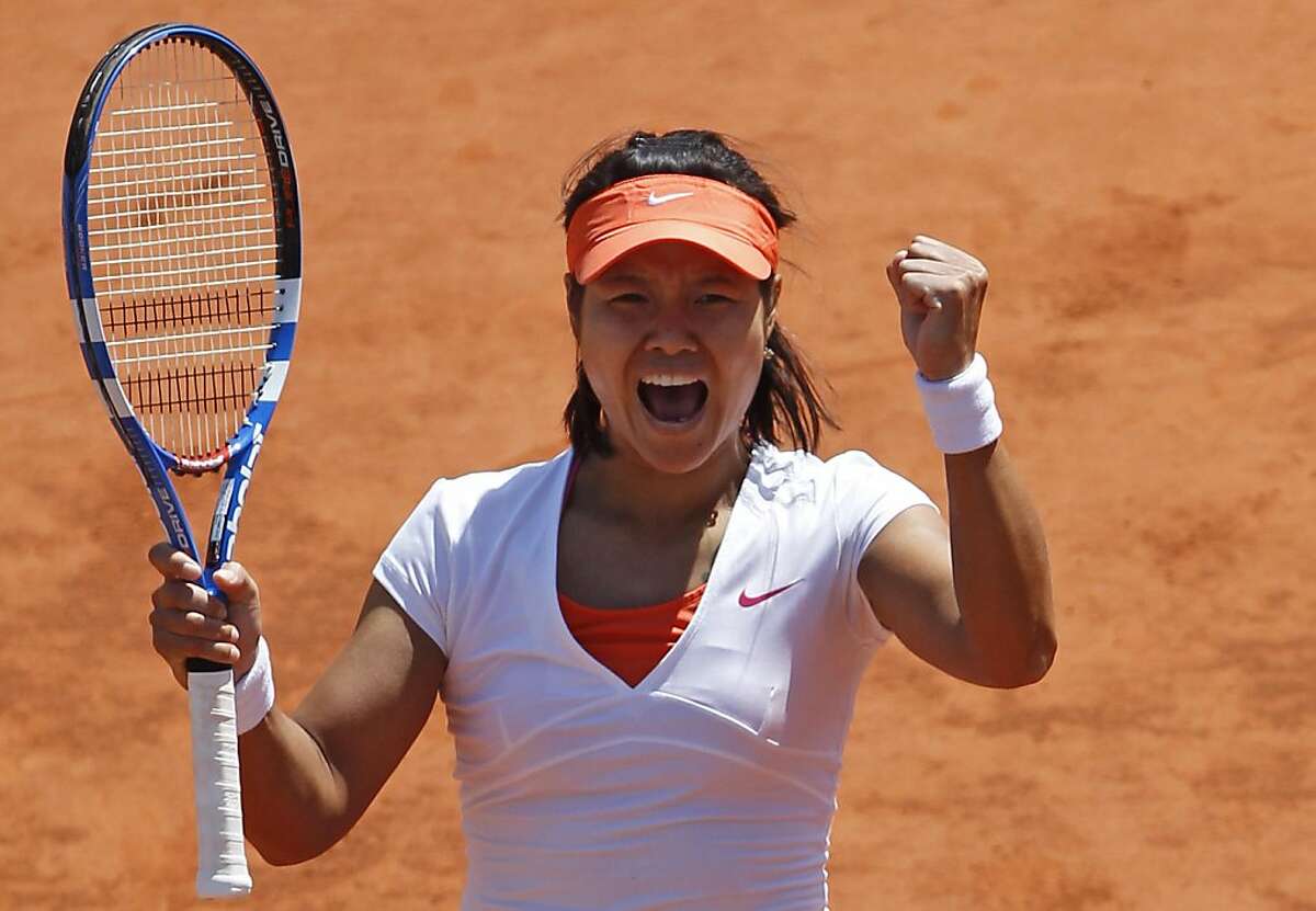 Li Na, Francesca Schiavone make French Open final