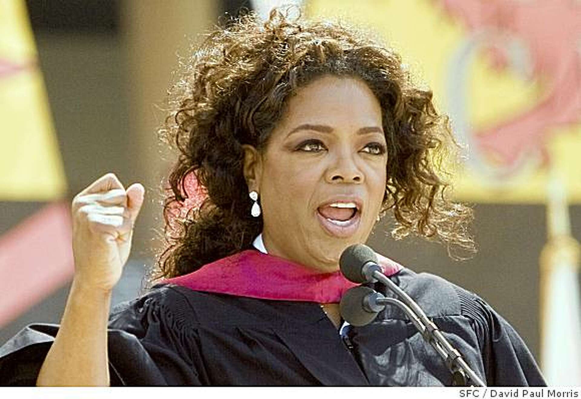 Oprah gives advice to Stanford graduates
