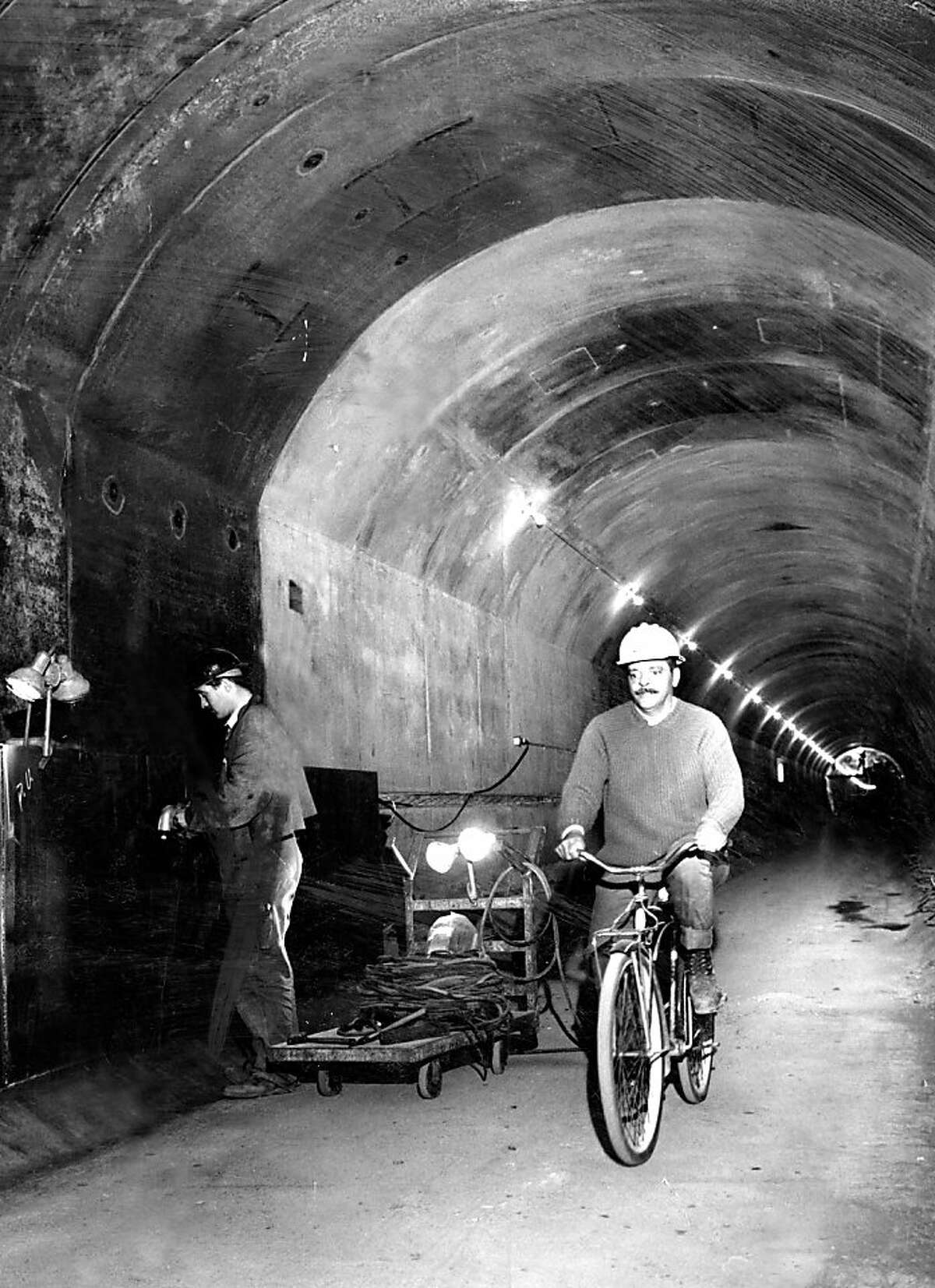 2nd Transbay Tube needed to help keep BART on track