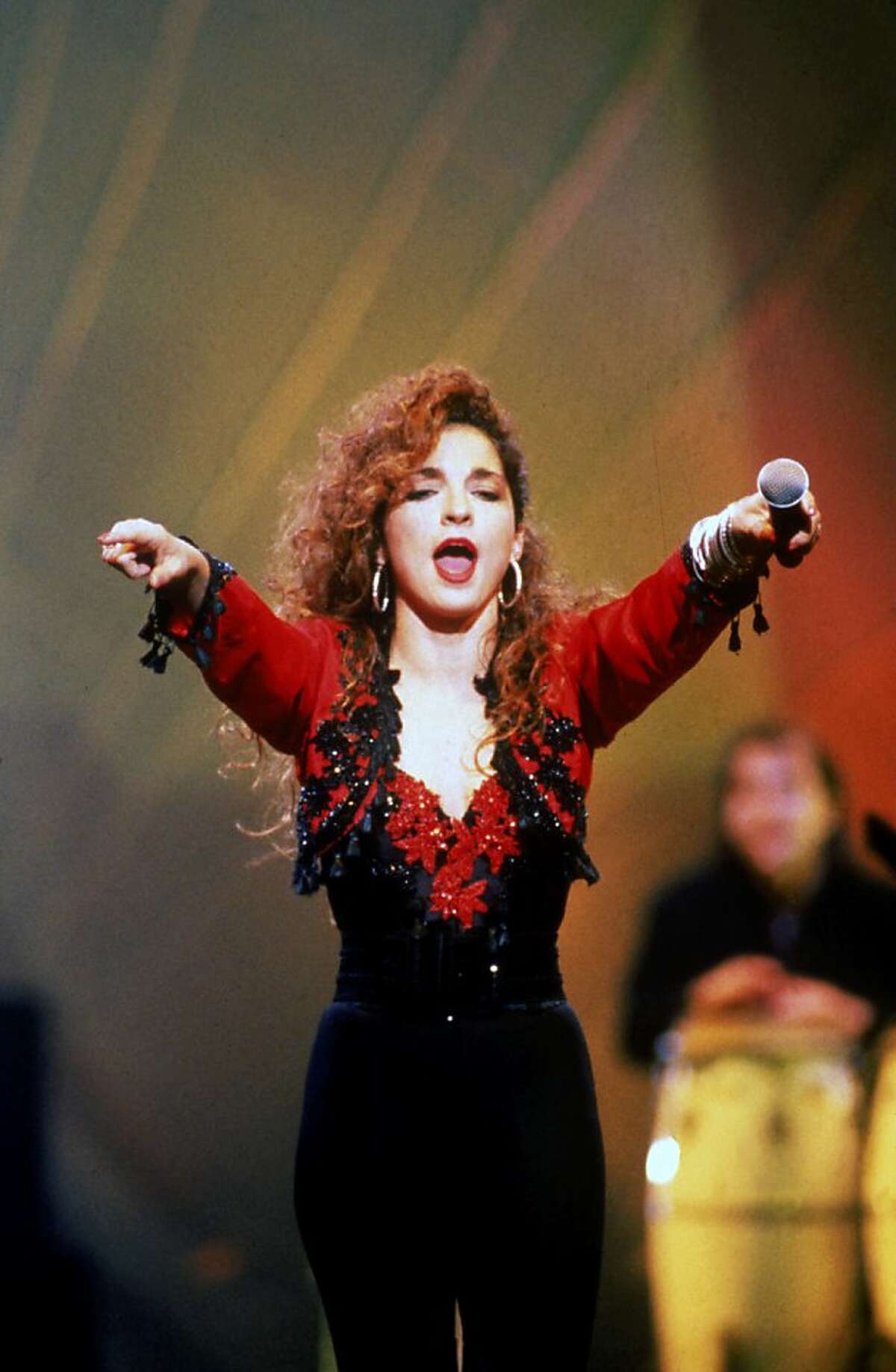 Estefan ready for S.A. homecoming party