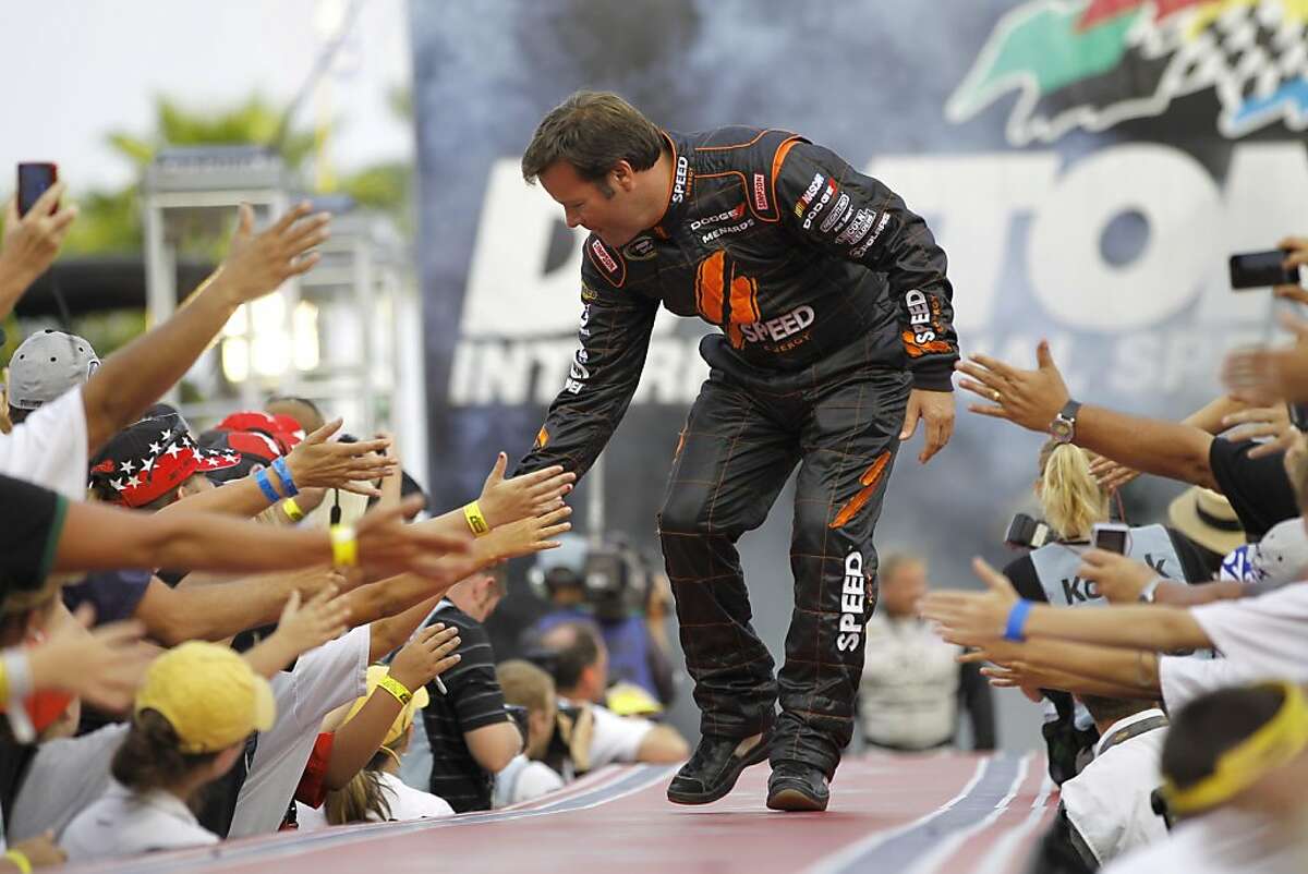 David Ragan wins at Daytona for 1st Sprint Cup win