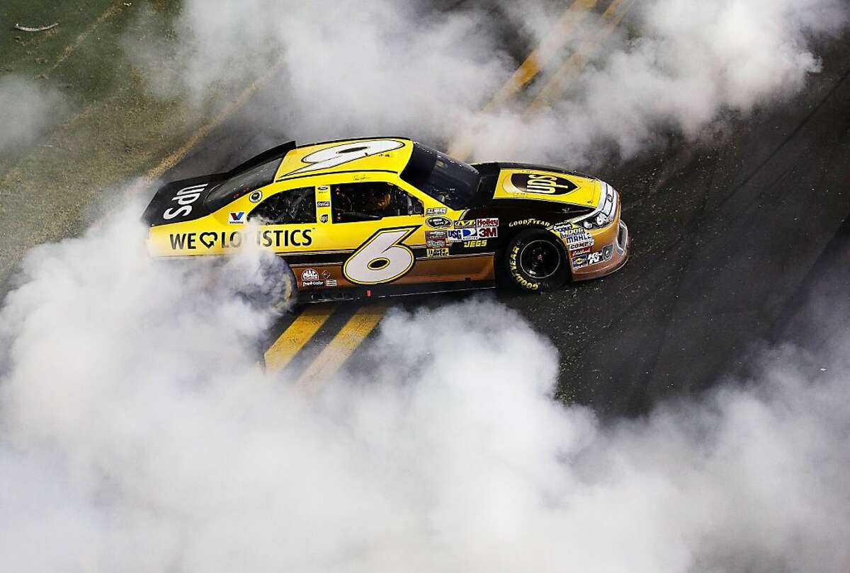David Ragan wins at Daytona for 1st Sprint Cup win