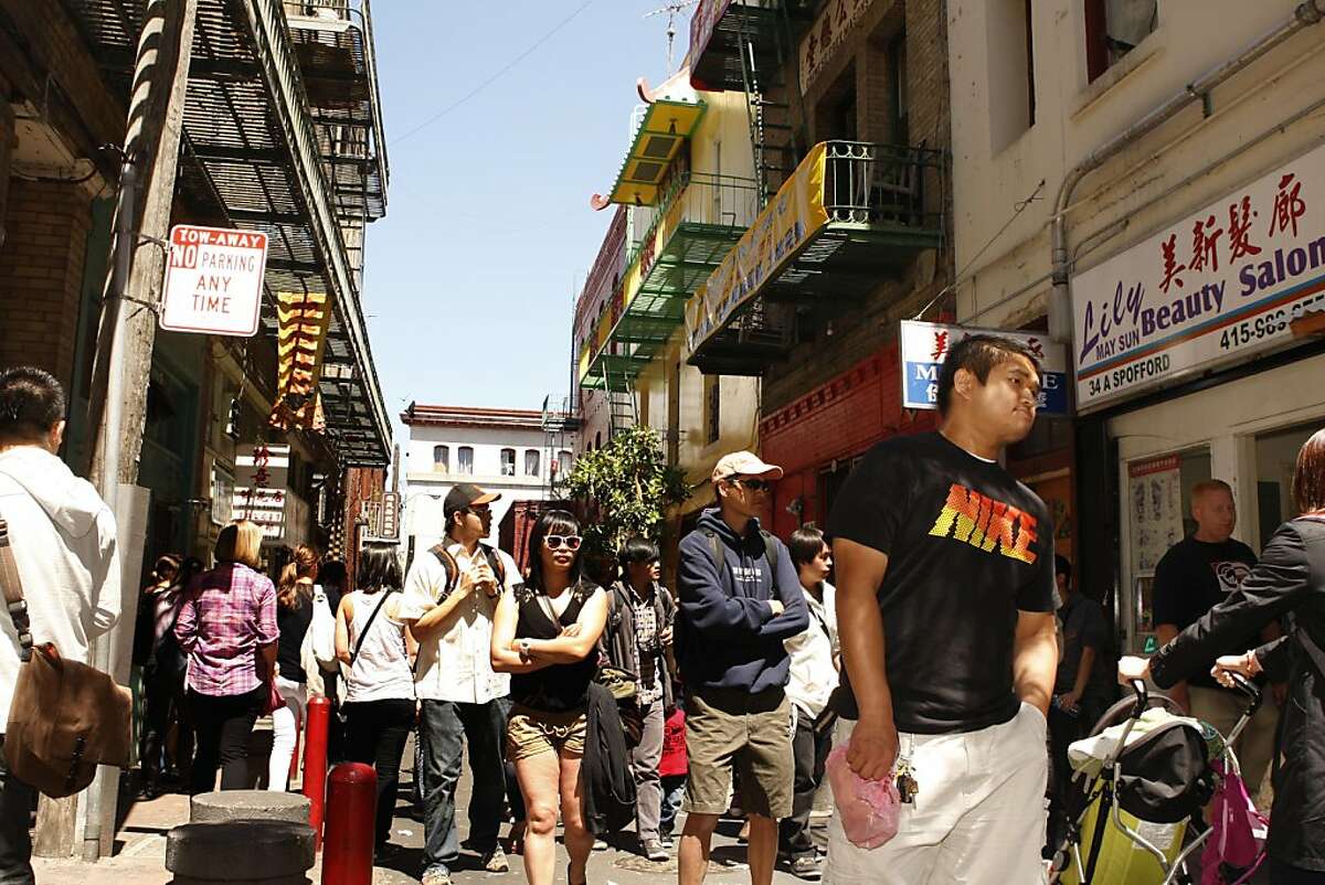 S.F. Chinatown Alleyway Tours marks 10 years