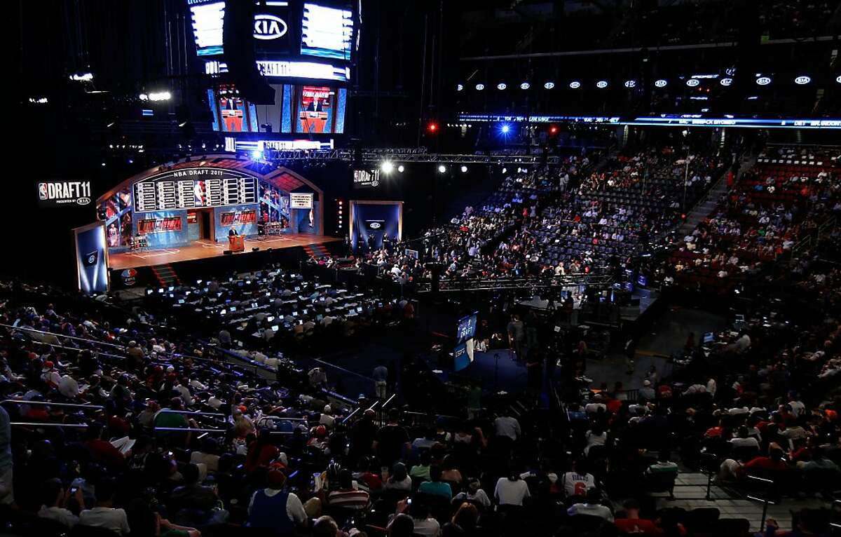 Cavs take Kyrie Irving No. 1 in NBA draft