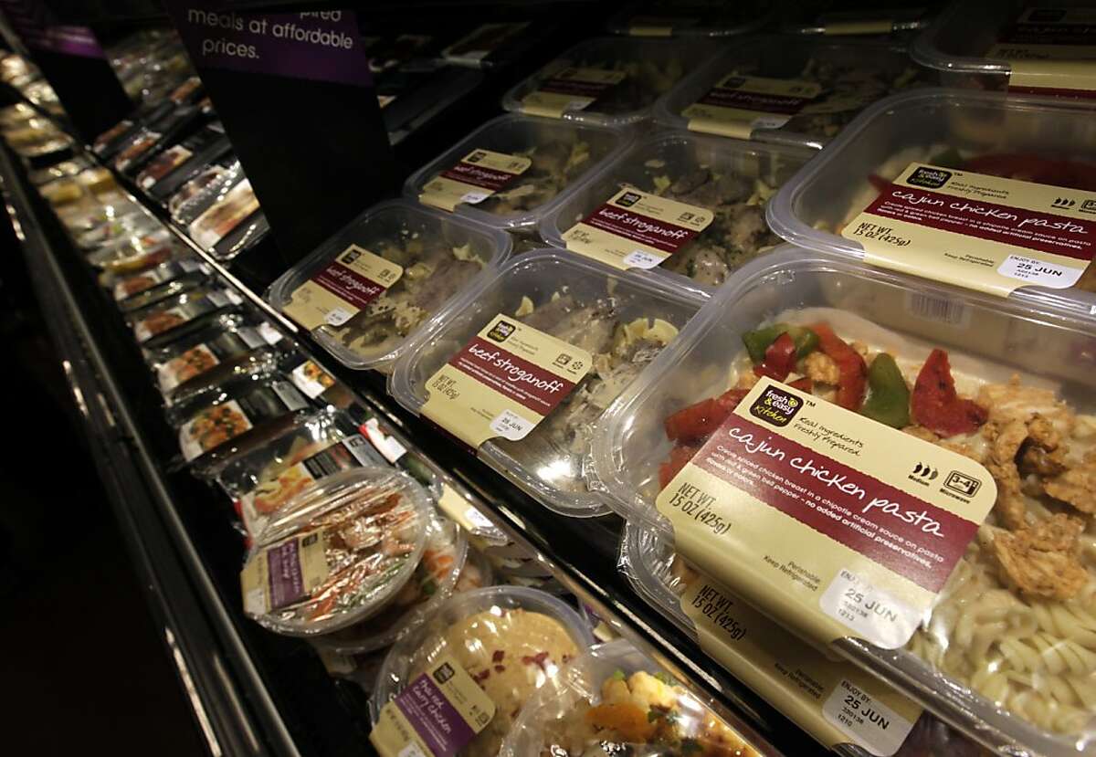 1st Fresh & Easy market opens in S.F.