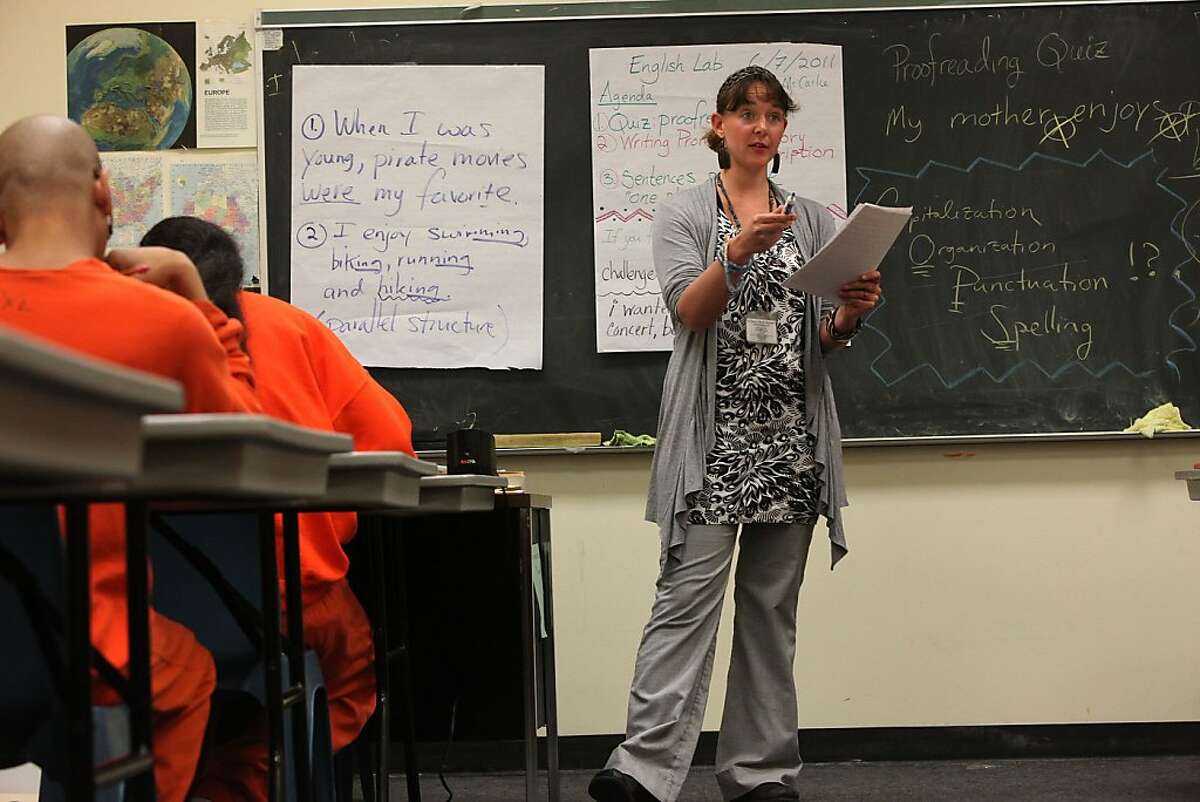 Teaching English composition to jail inmates