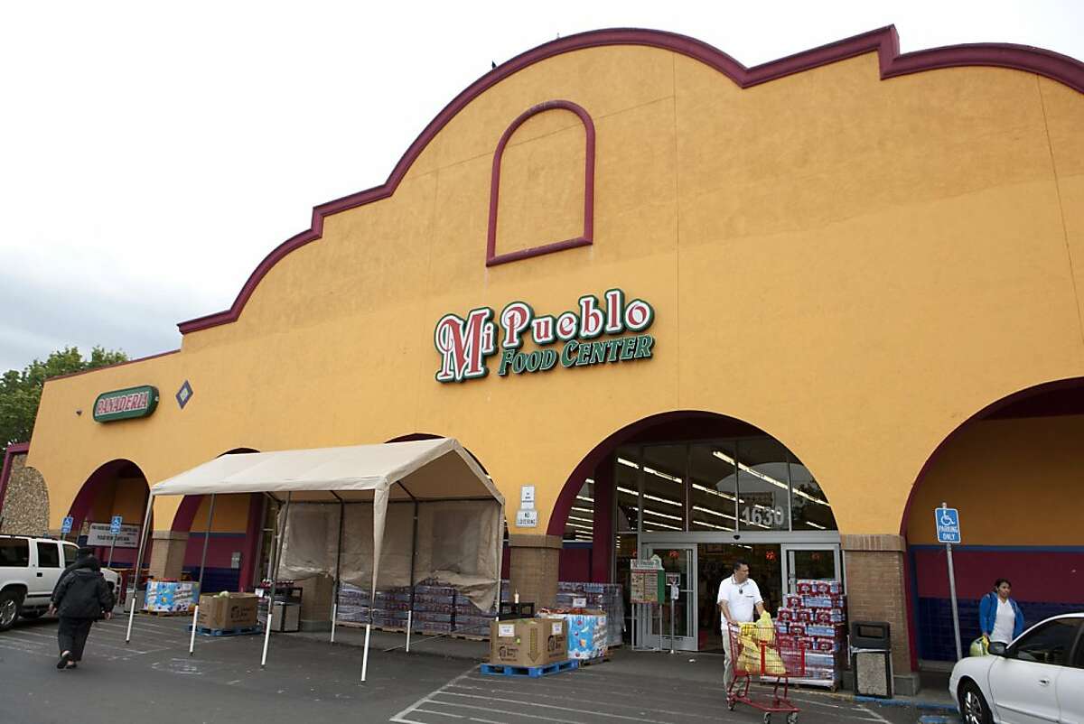 Mi Pueblo Food Centers success story for immigrant