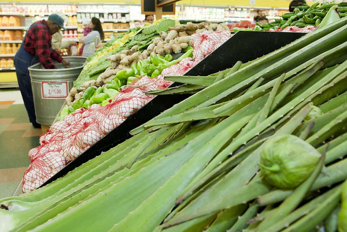 Mi Pueblo Food Centers success story for immigrant