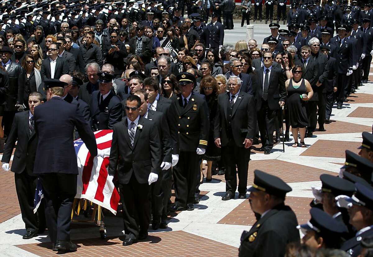 Thousands say goodbye to fallen S.F. firefighters