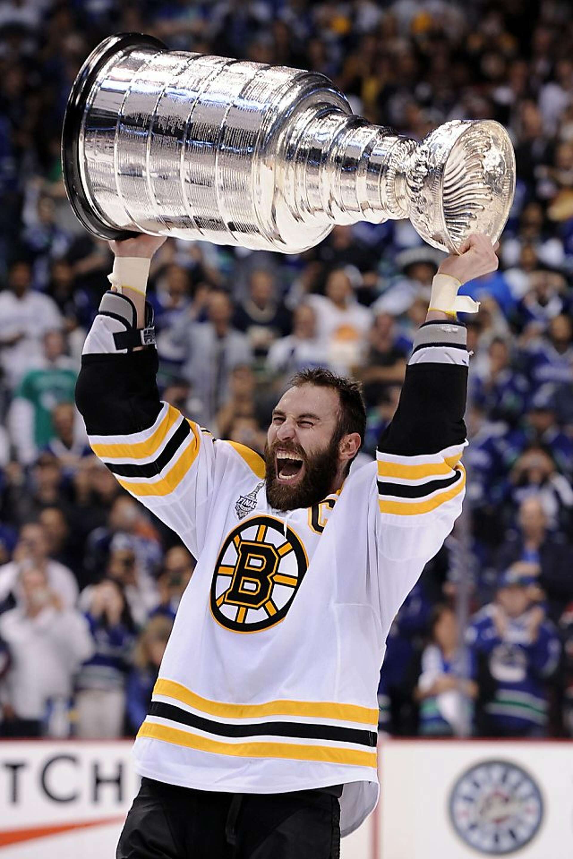 4 rings in 6 years makes Boston the real Titletown