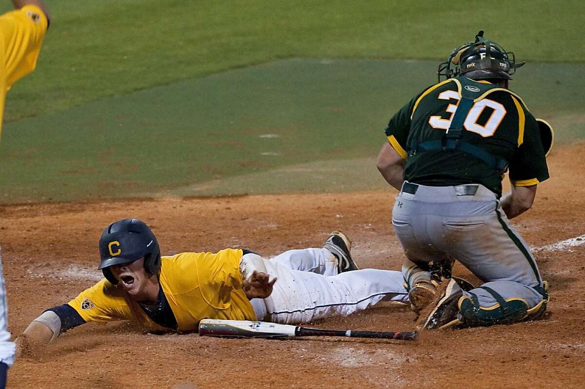Cal baseball rallies past Baylor in 9th to advance