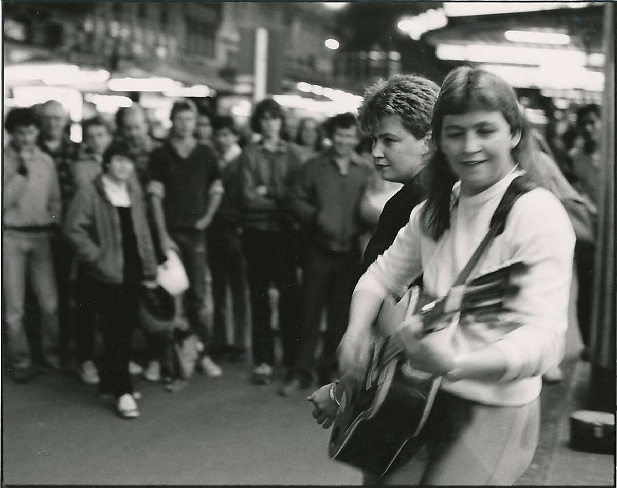 'Topp Twins' focus of documentary