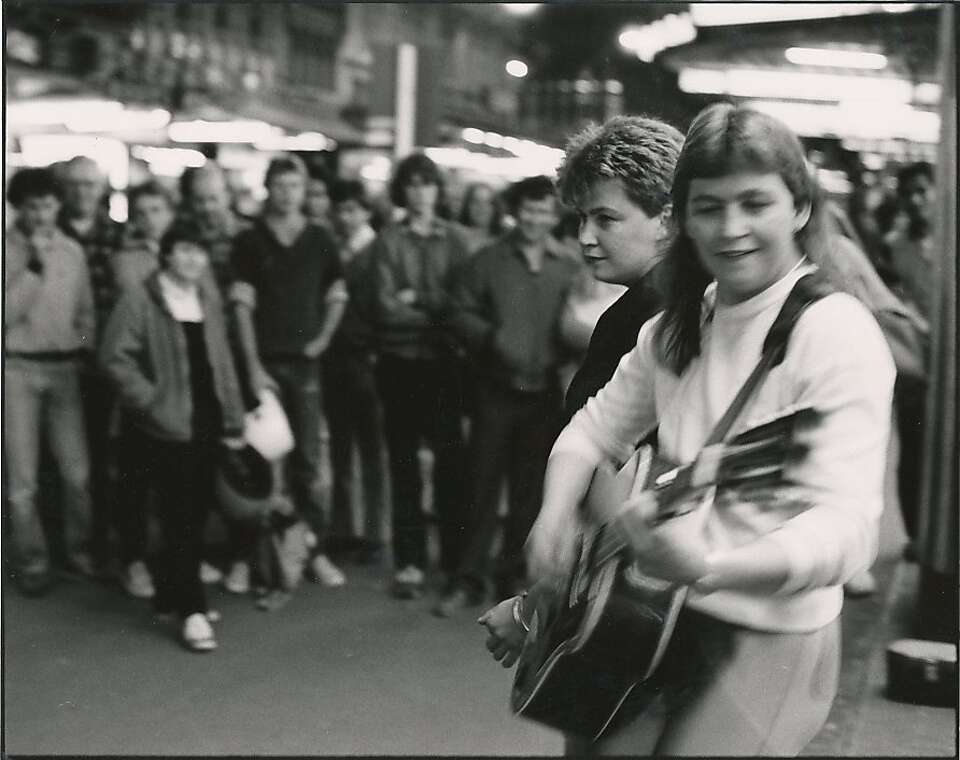 'Topp Twins' focus of documentary