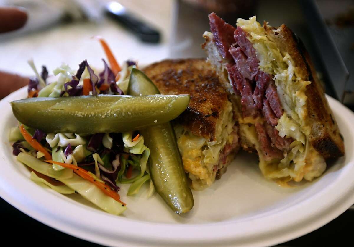 Organics, hand-crafted meat redefine Jewish delis