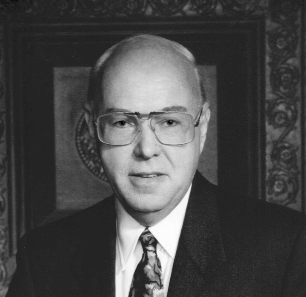 Wulfe, 82, co-founded Alamo Aircraft Supply