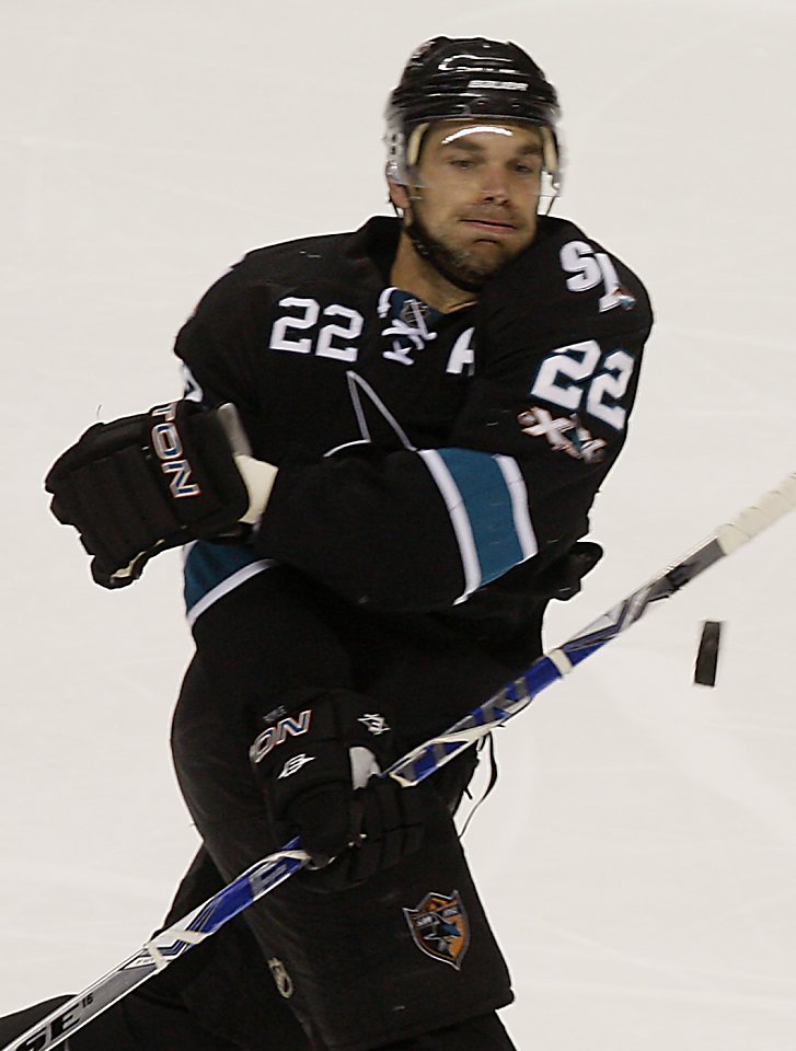 Sharks' OT win 'flattering' to Detroit coach