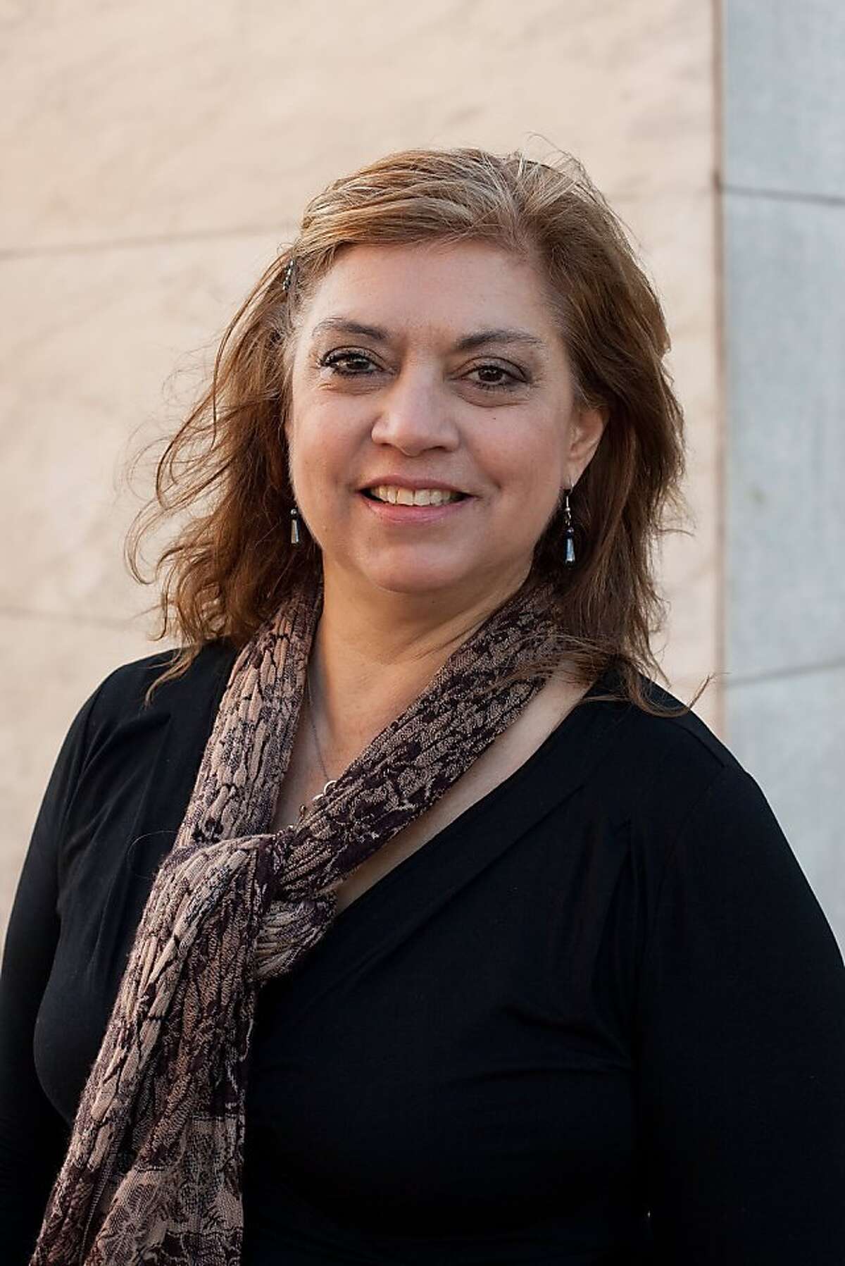 3 women win makeover to start over on careers