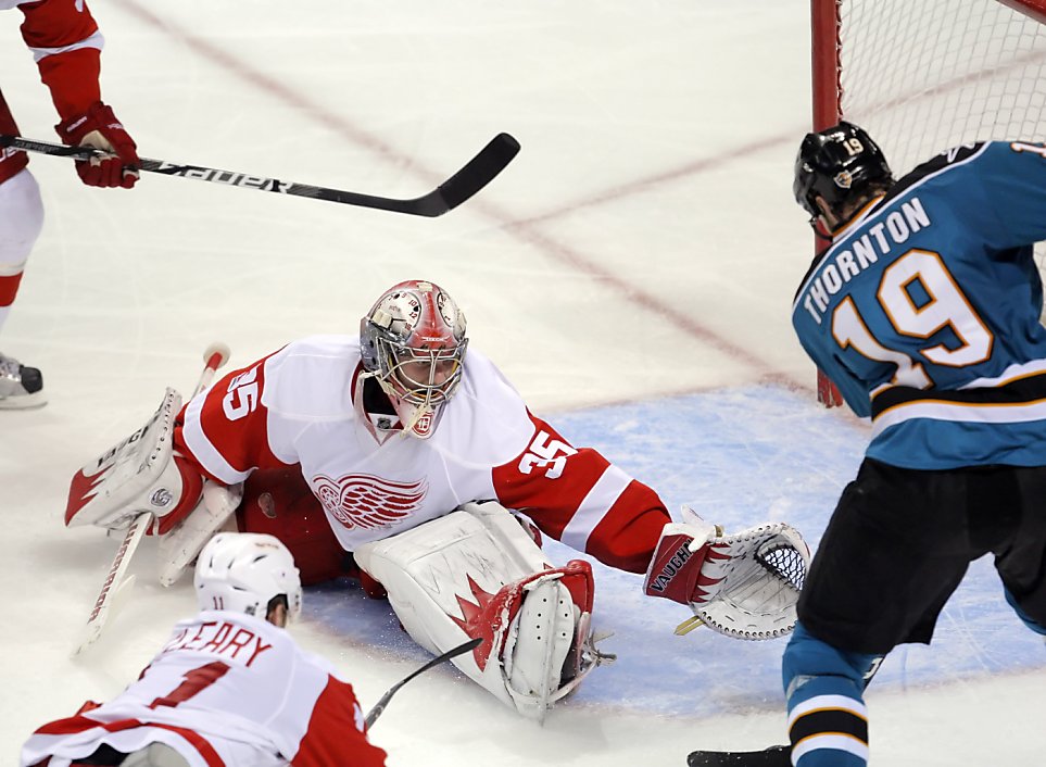 Previewing the Sharks-Red Wings series