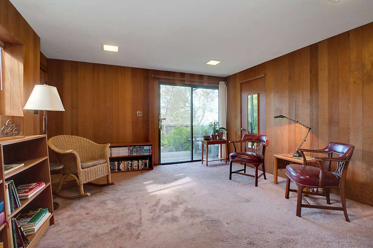 Berkeley hills home designed by Warren Callister