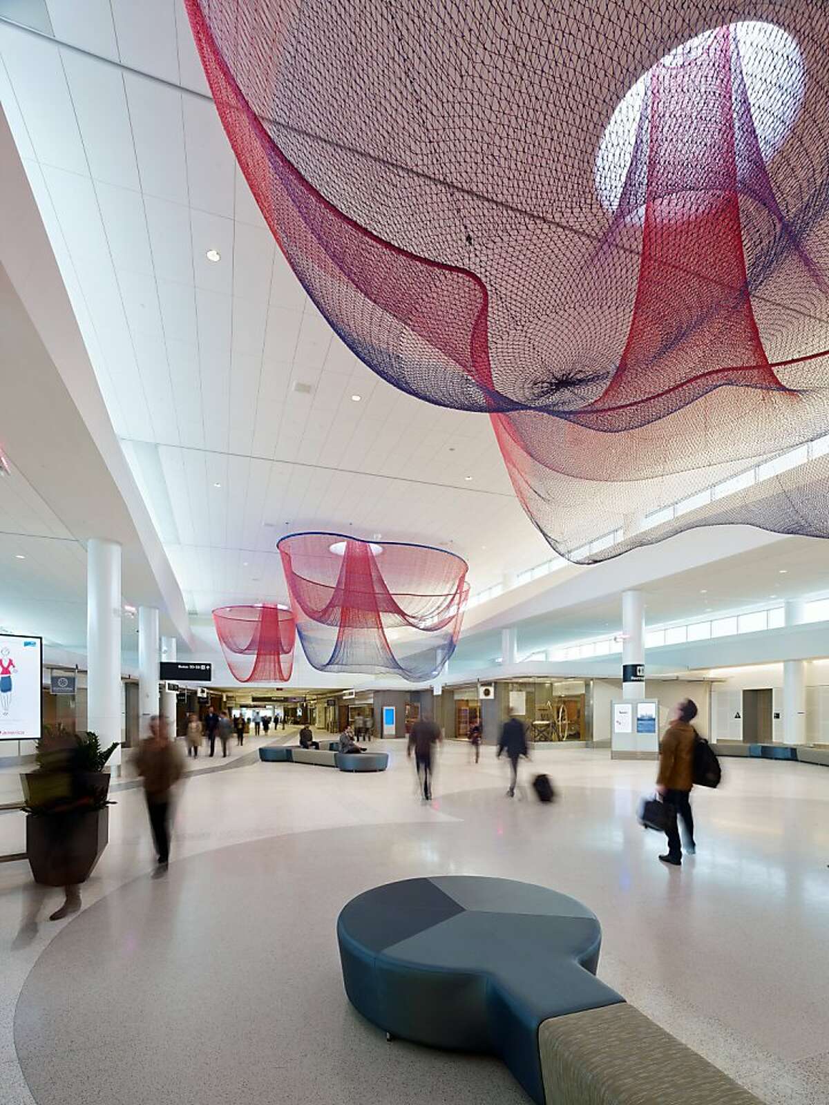 Walter Kitundu creates calming art at SFO's T2