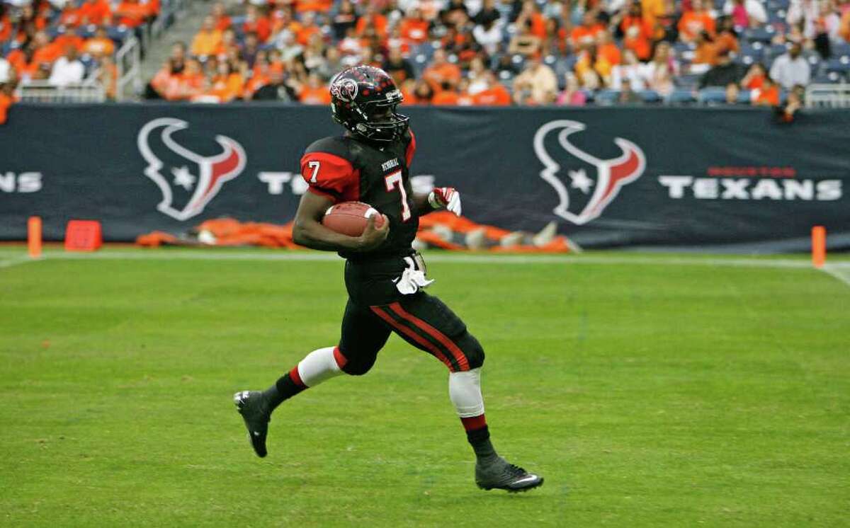 Memorial QB: 'If they'd offer, I'd take it'