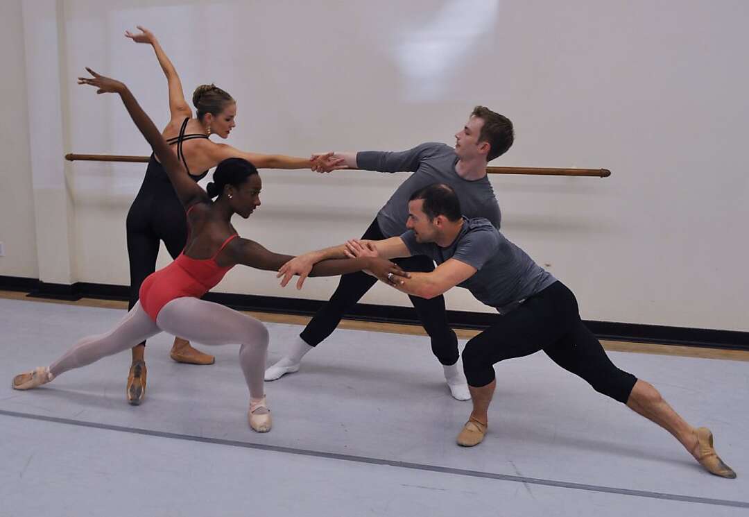 Camille Reed offering a lift to Oakland Ballet