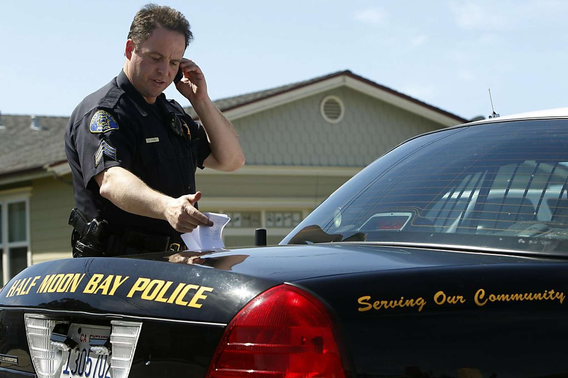 Half Moon Bay to outsource its police services