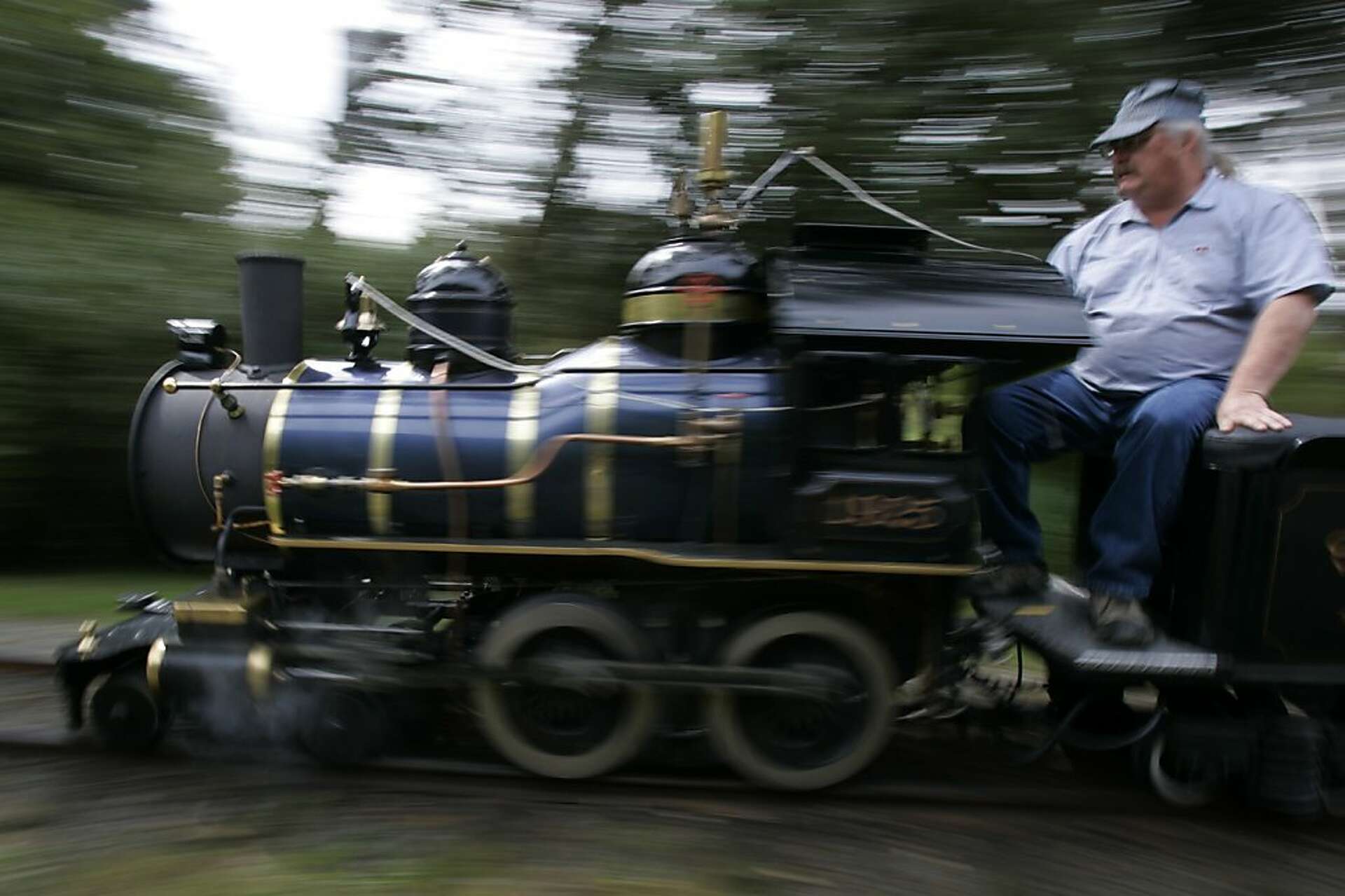 Kid-friendly train rides of the Bay Area