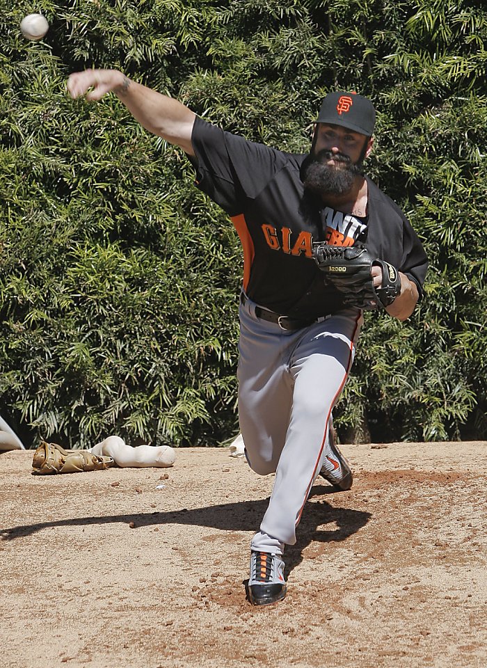 Whom will Wilson replace on SF Giants' roster?