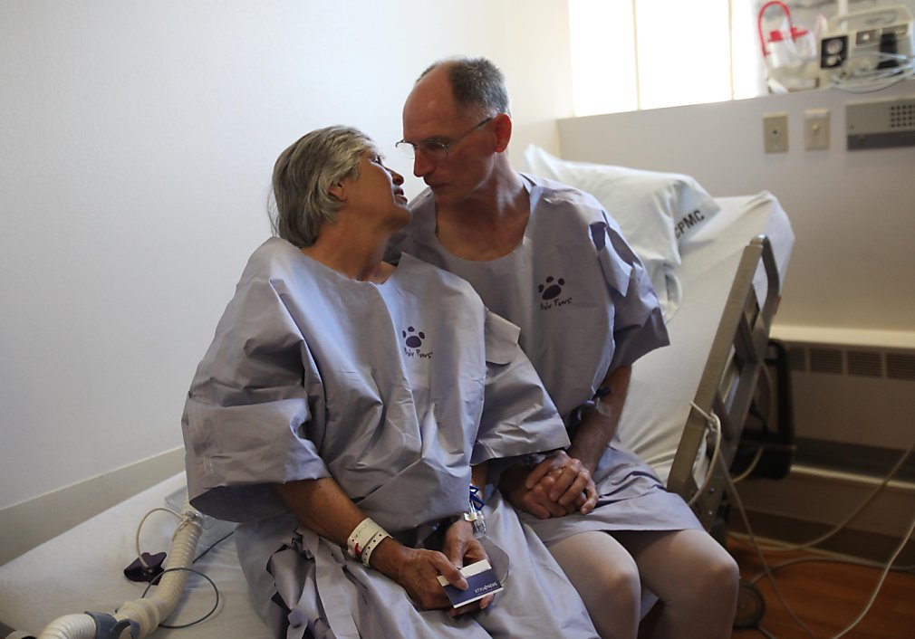 Hospital's 5-transplant kidney swap a state record