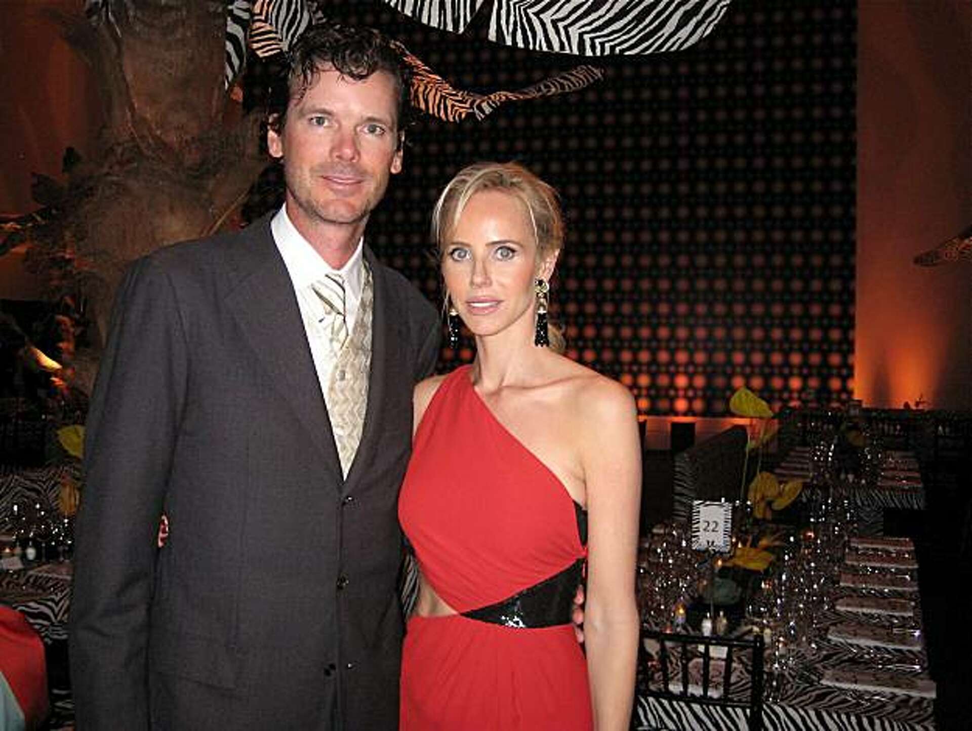 Mid-Winter Gala brings exotic glamour to de Young