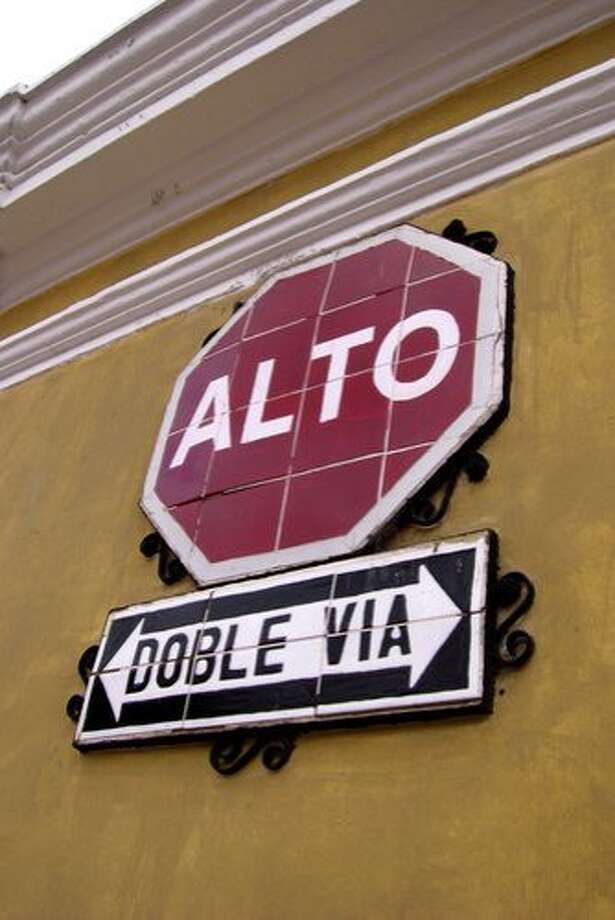 How to make sense of road signs in Spanish - SFGate