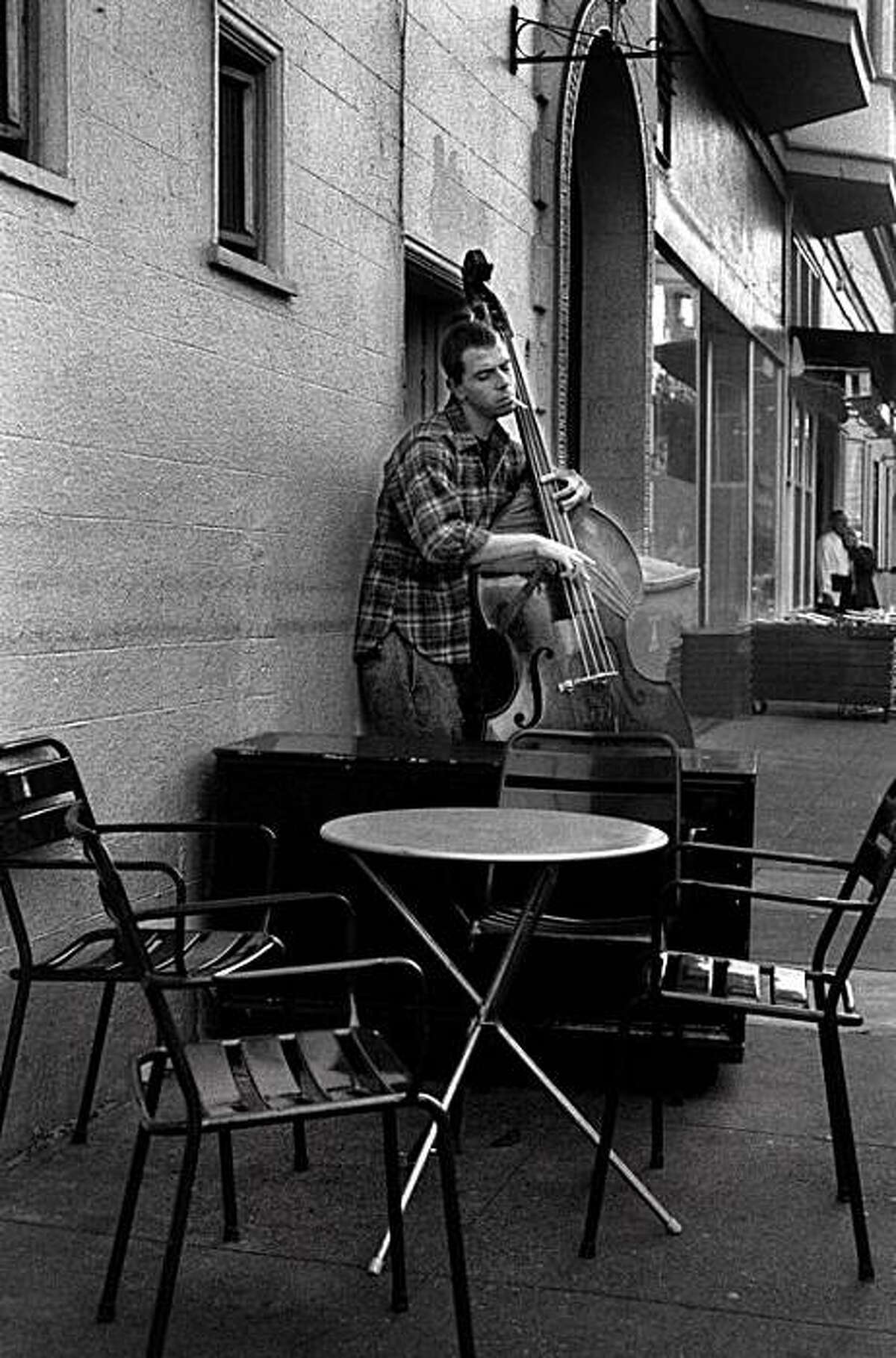 Chronicle Photography: Russell Yip