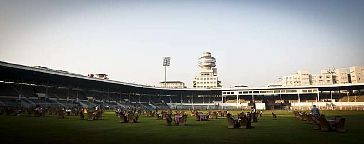 The hustle and bustle of Mumbai