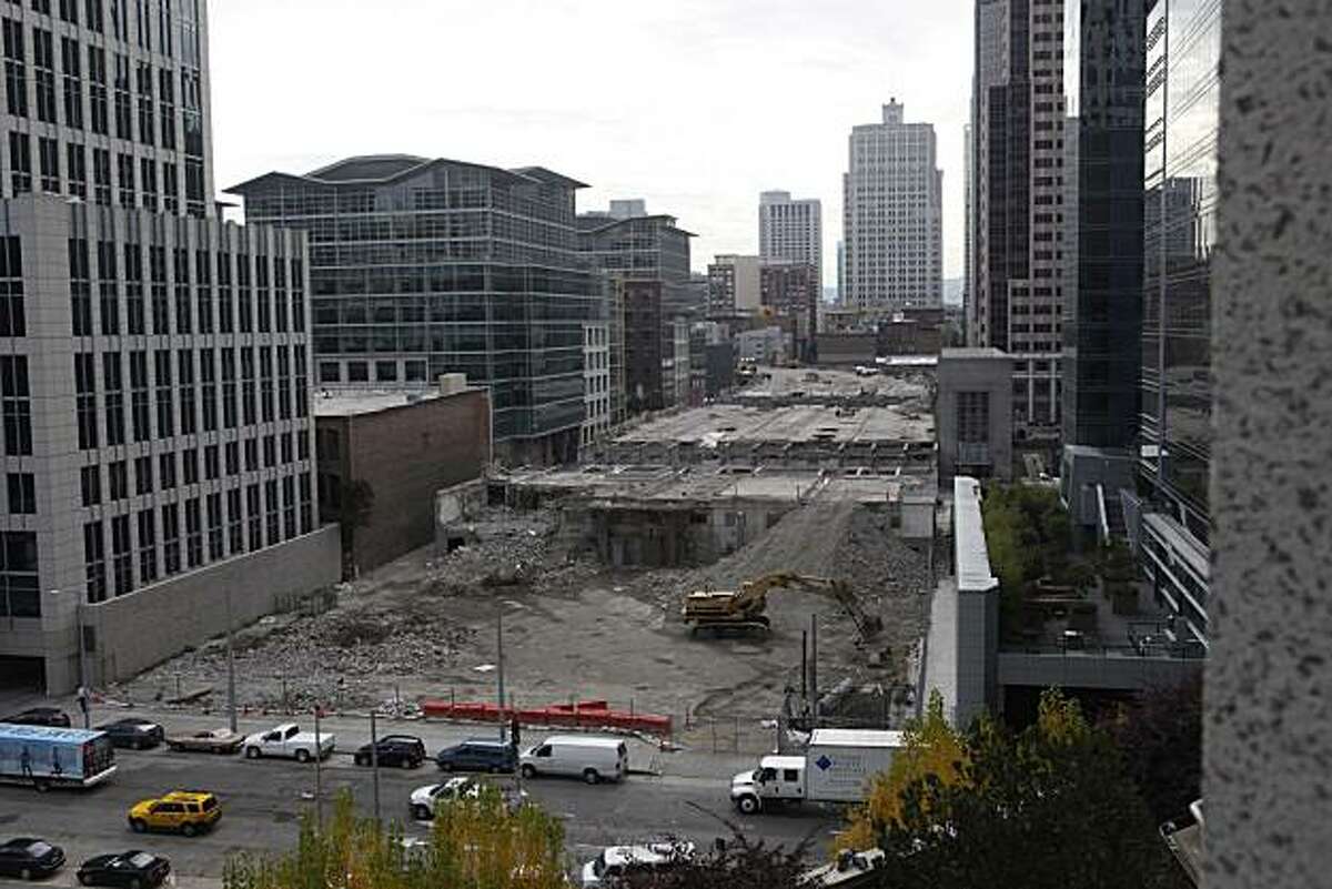 Transbay project in $300 million hole