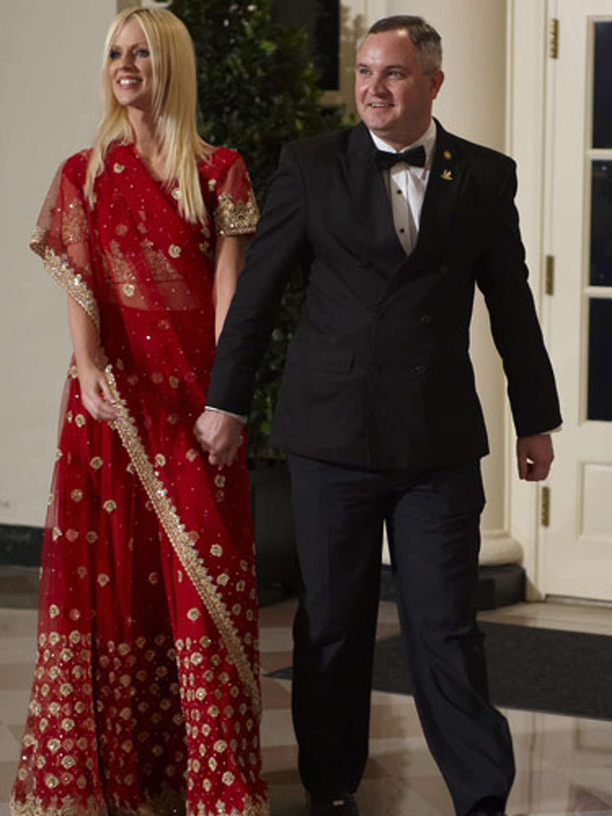 Fence jumper is only the latest Secret Service scandals in Obama's ...