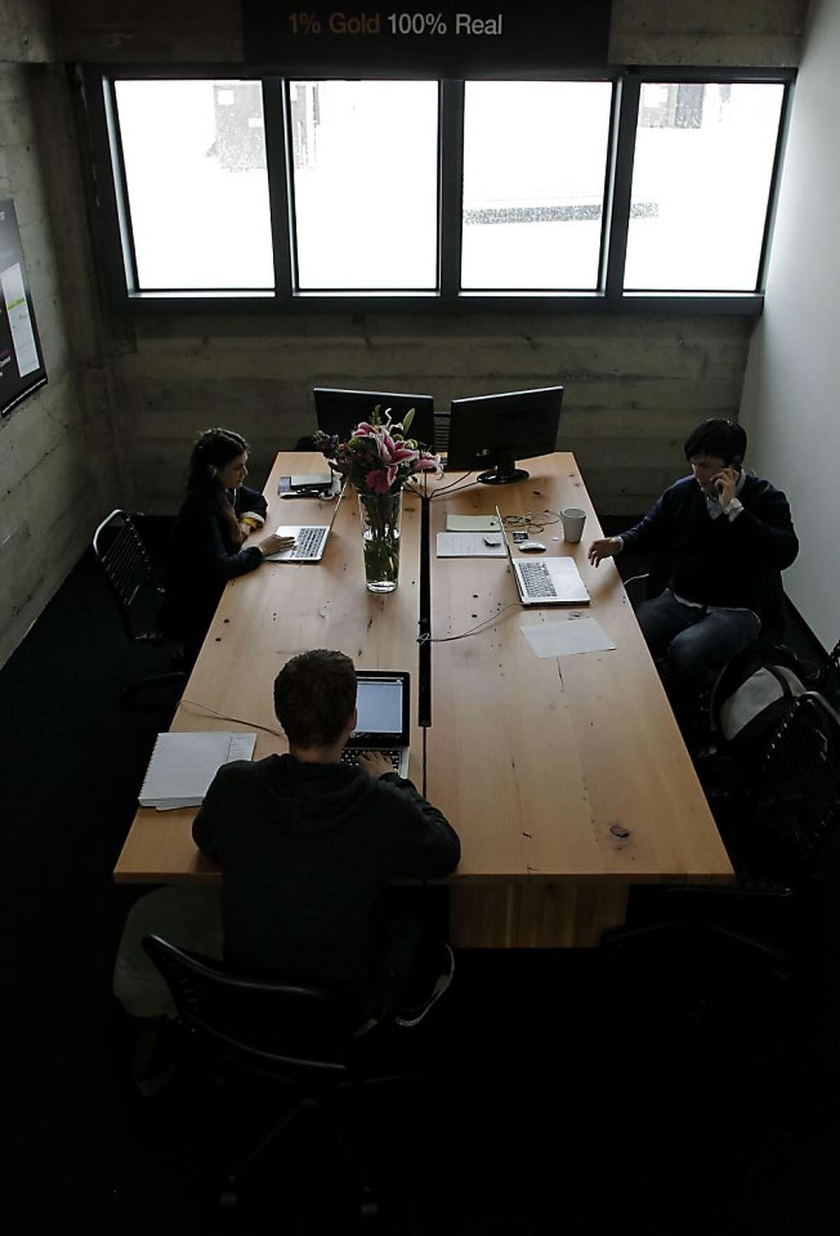 S.F. tech jobs climb near level of dot-com peak