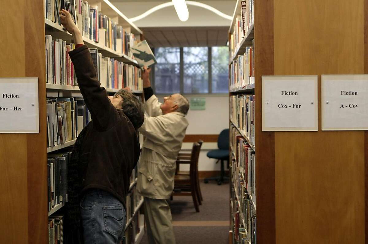 Piedmont shelves Oakland library services fee